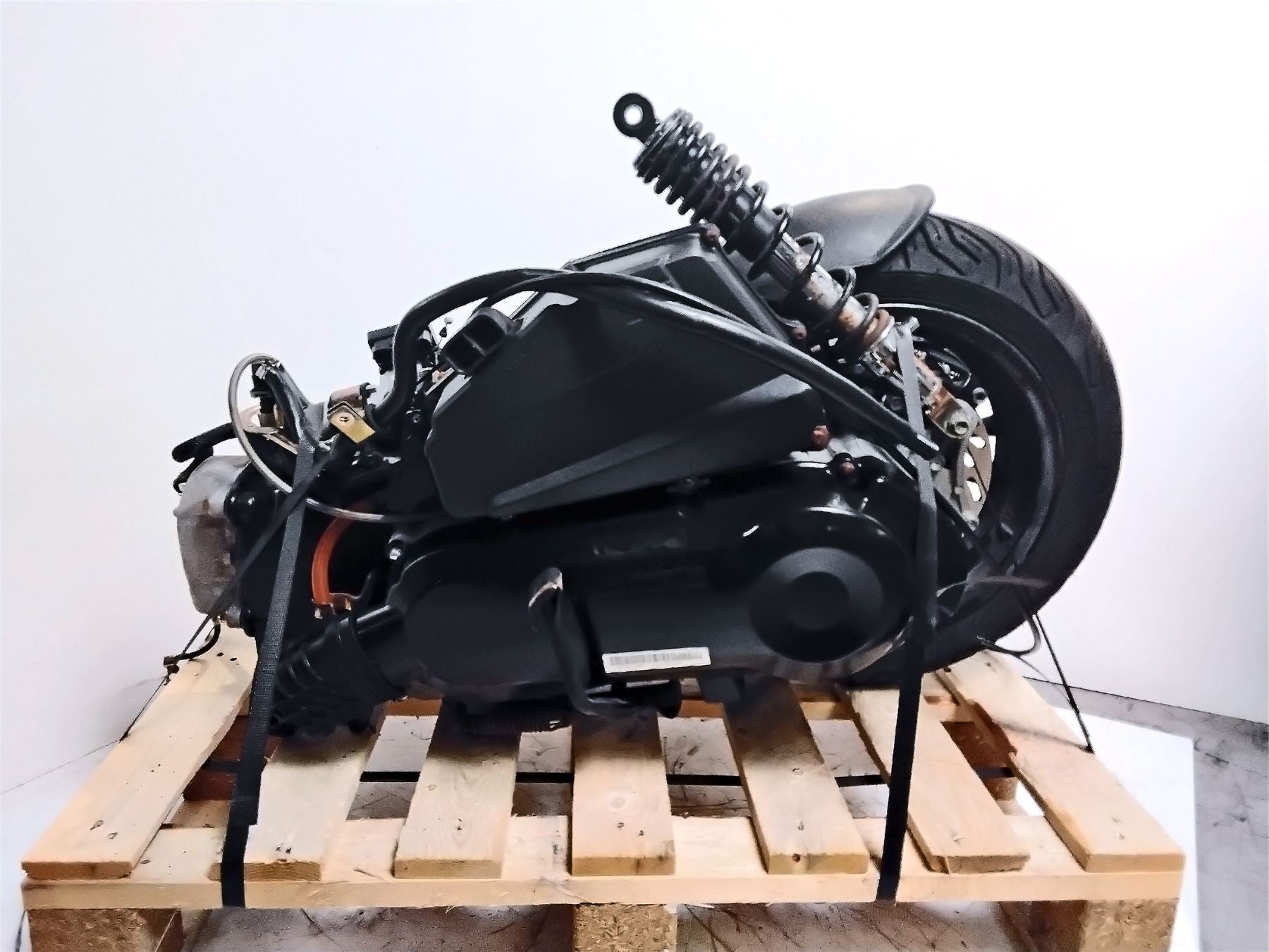 2022 LAMBRETTA V125 SPECIAL complete Engine -5,190 Miles – Motomine