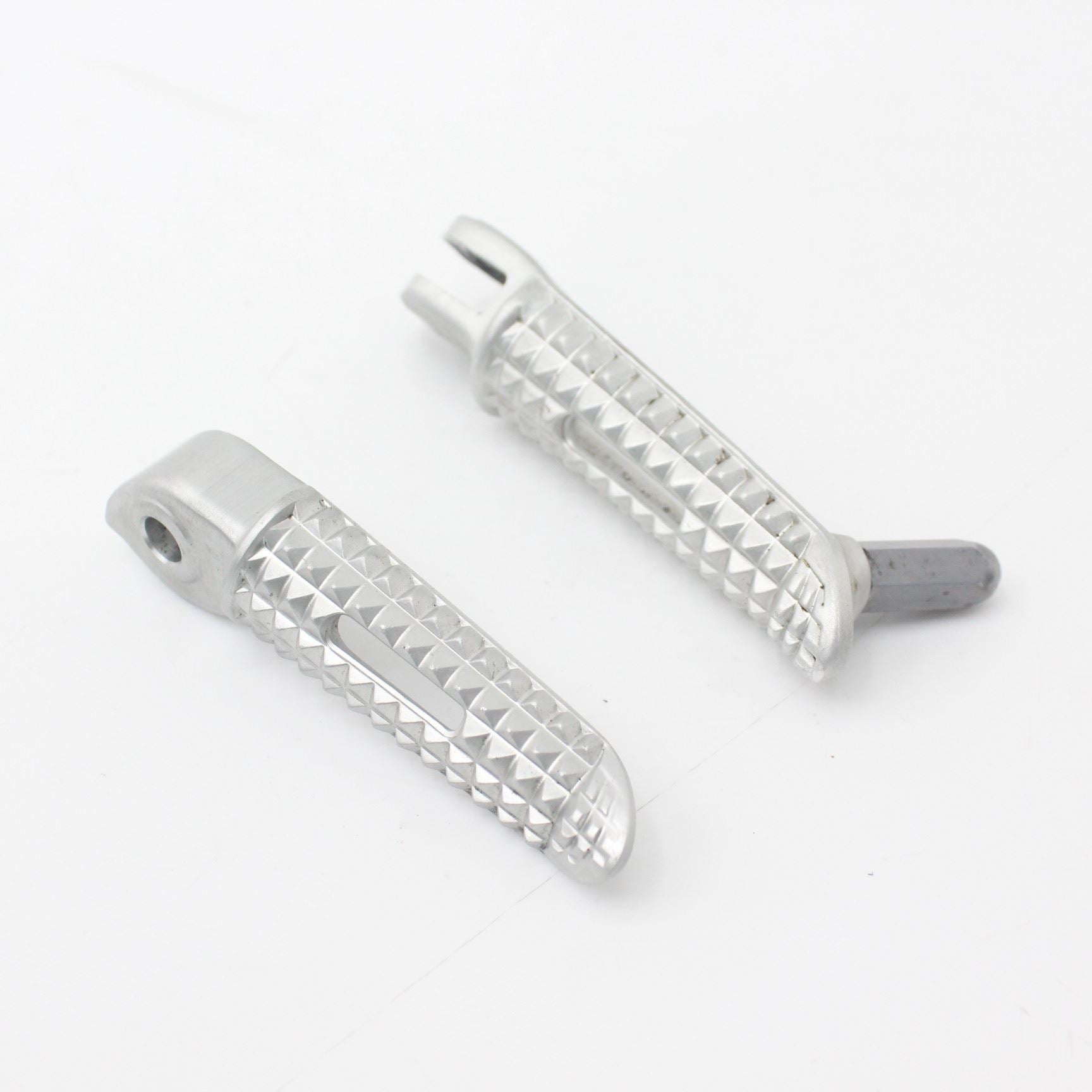 2022-2024 TRIUMPH TRIDENT 660 L/H Front and Rear Footrests - T2088202 ...