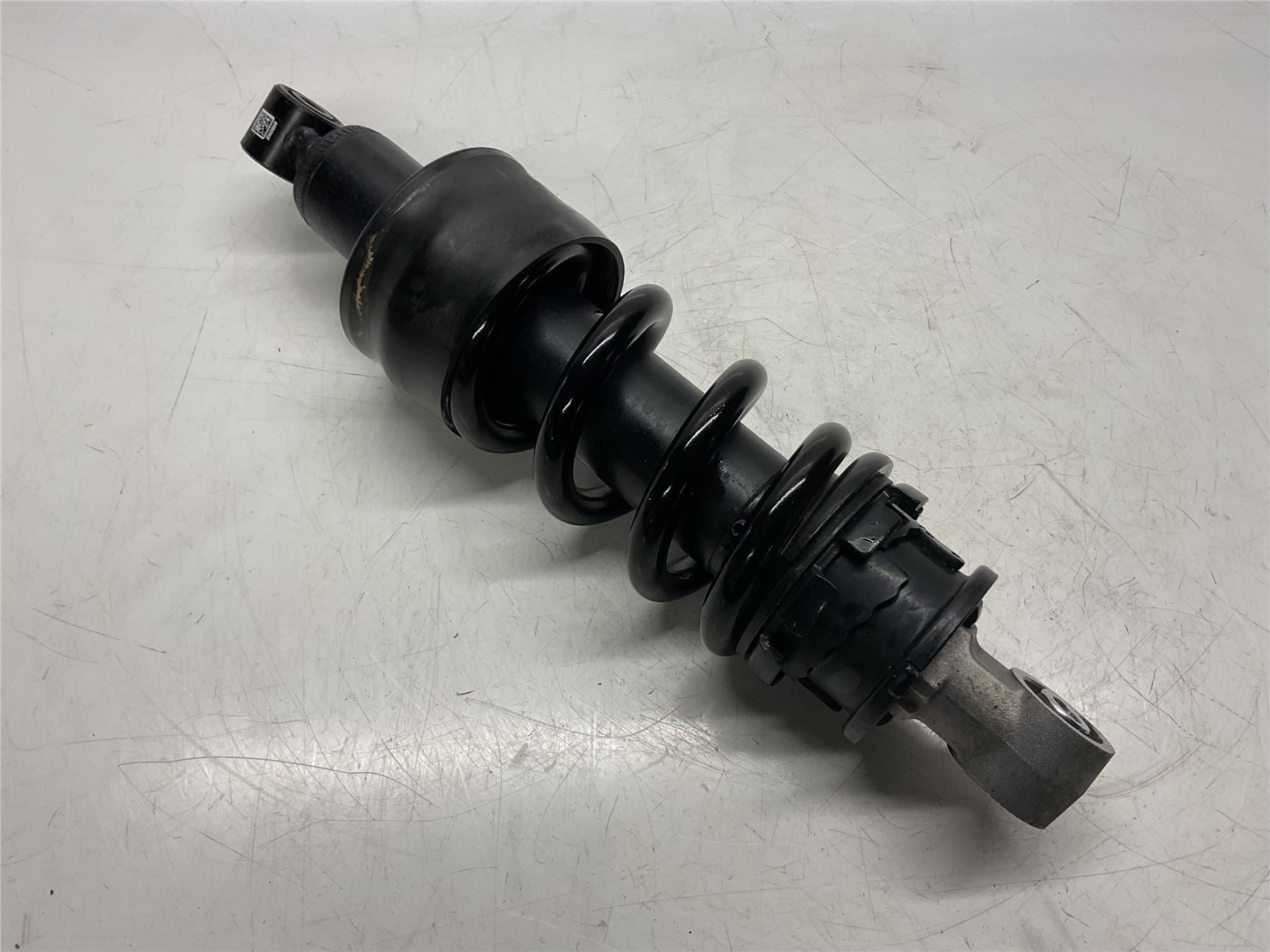 2024 HONDA CB650 Rear Shock Absorber - 52400MKYDP1 – Motomine