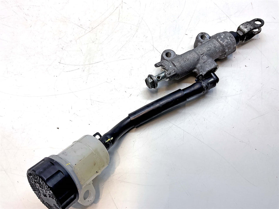 2019 Kawasaki Z650 ER650 Rear Brake Master Cylinder - 430150646 – Motomine